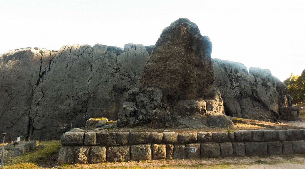 Complejo arqueológico de Qenko en Cusco