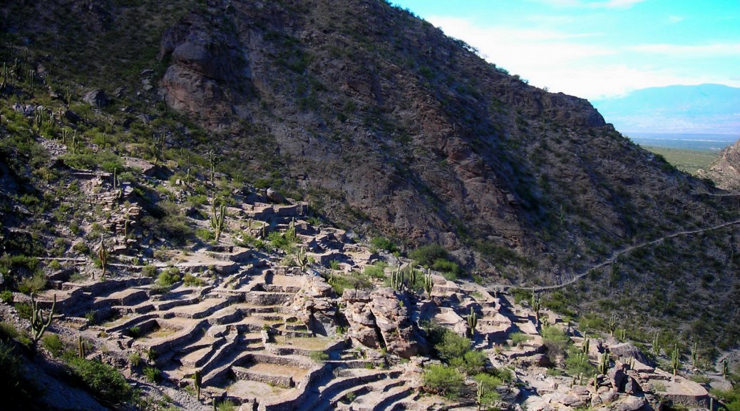 Valles Calchaquíes. Tucumán, Argentina. Ocupan el Noroeste Tucumano